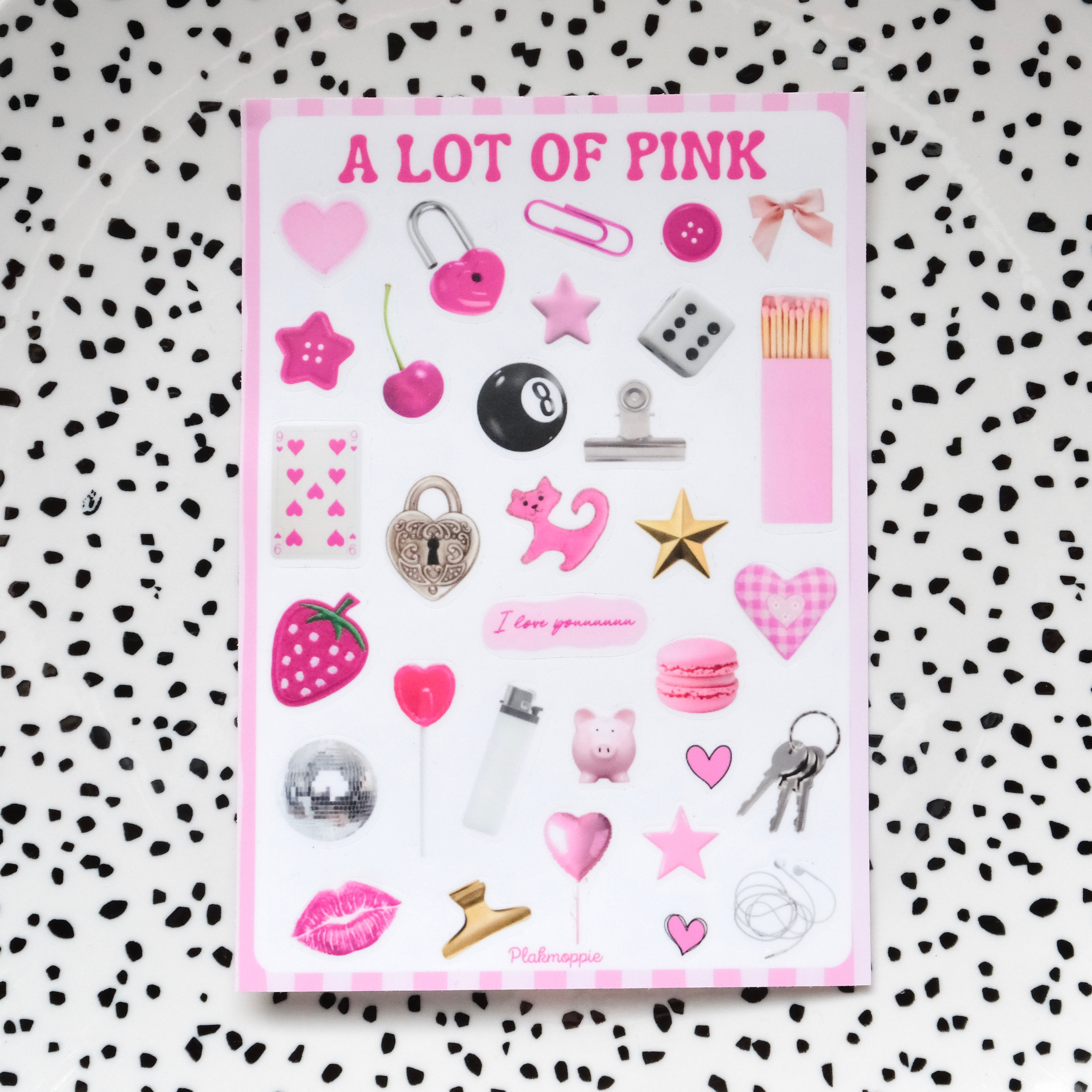 Plakmoppie verkoopt hele leuke stickers, sieraden en stationery!